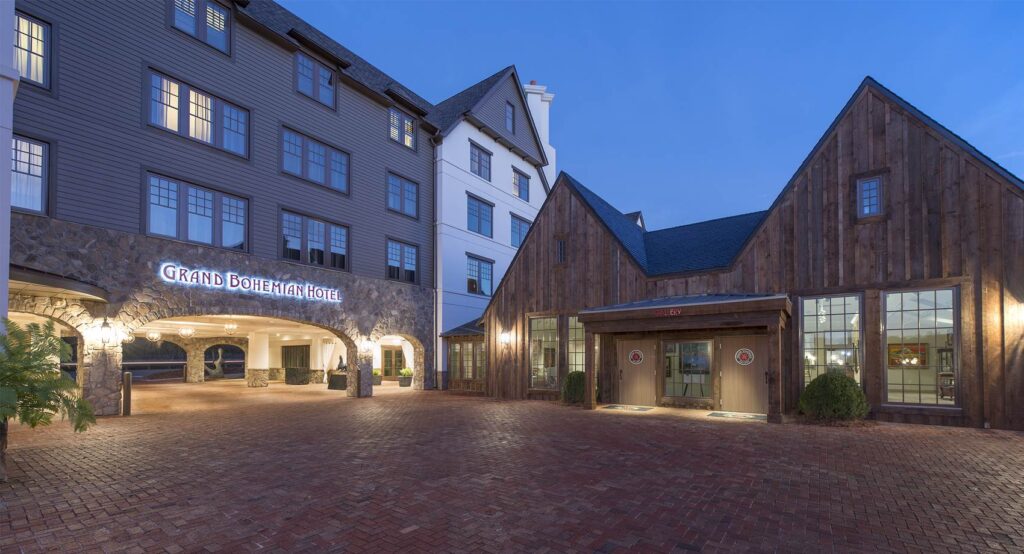 Grand Bohemian Hotel | Robins & Morton